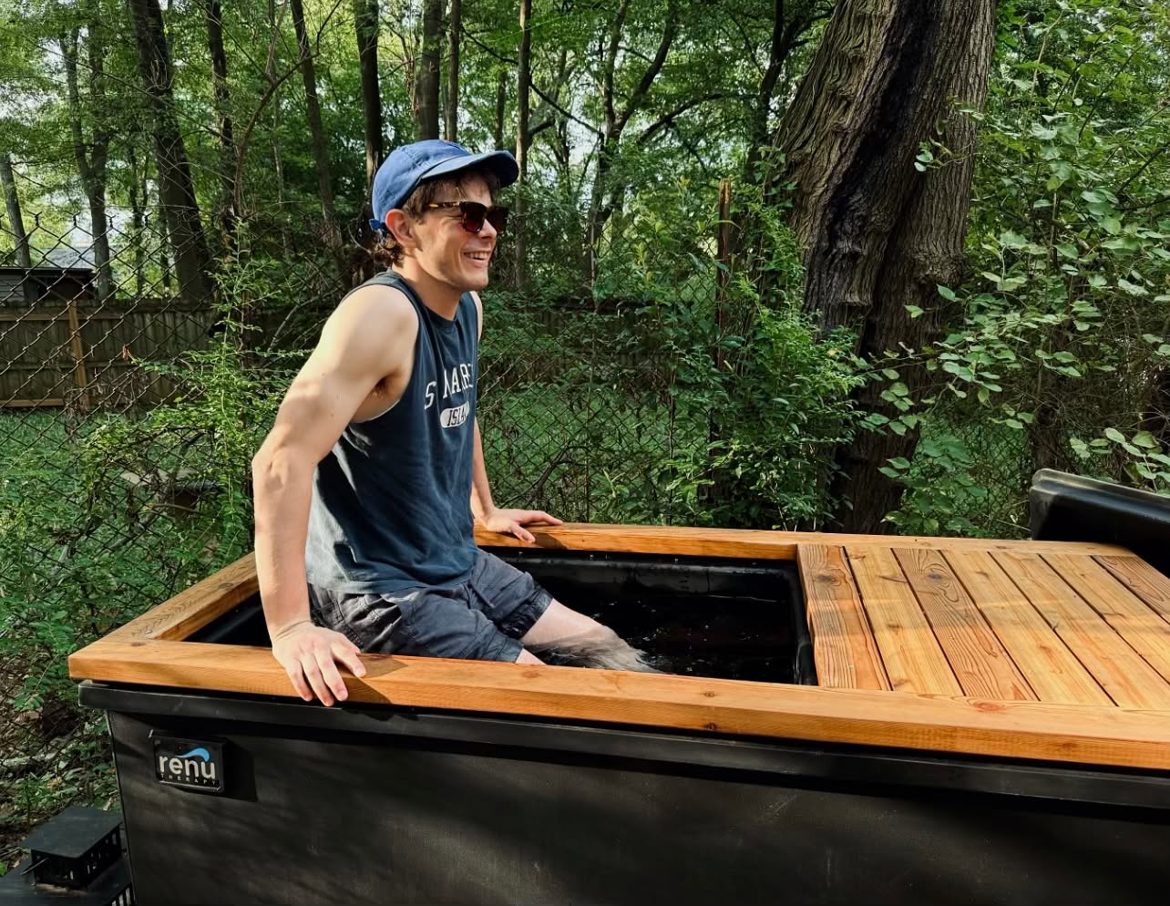 Is a 60-Second Ice Bath Enough For a Good Cold Tub Session – Renu Therapy