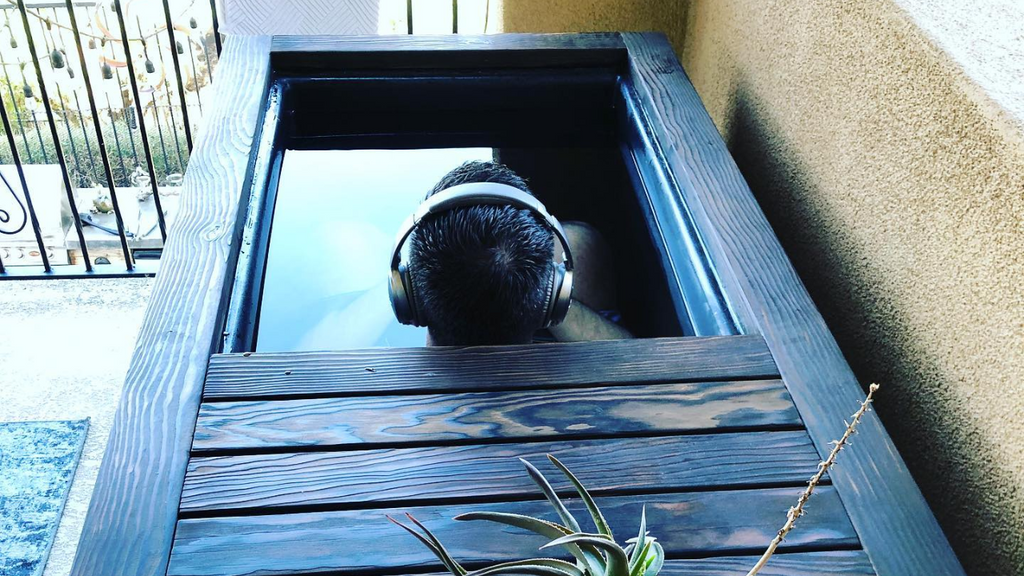 Cold Plunge Tanks AI & App-Controlled Home Recovery – Renu Therapy